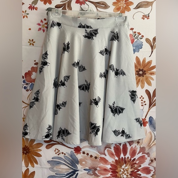 Modcloth | Skirts | Modcloth S Taupe Grey Black Bat Print Novelty Goth ...